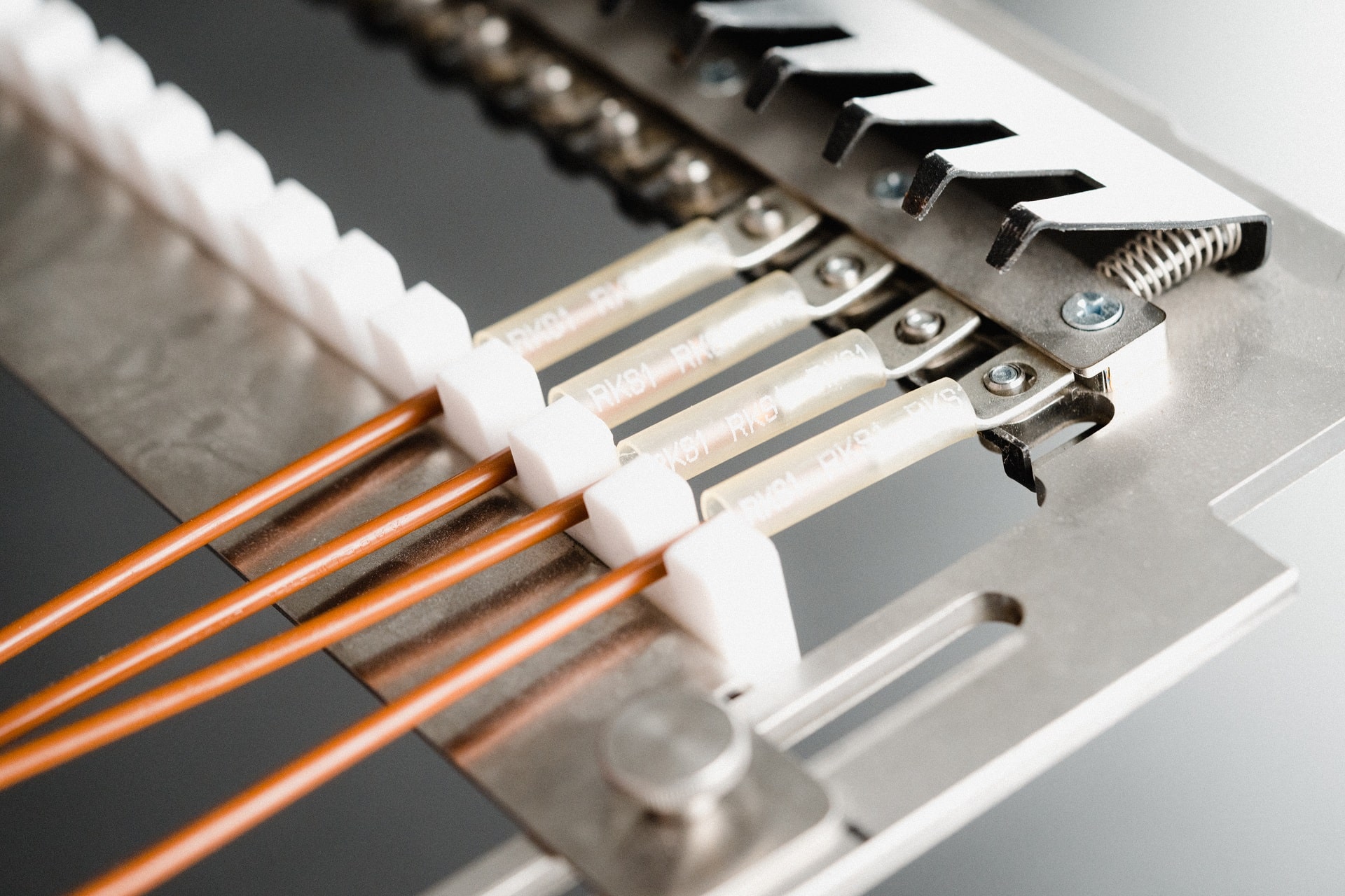 Electrical Connection Systems | DSG-Canusa